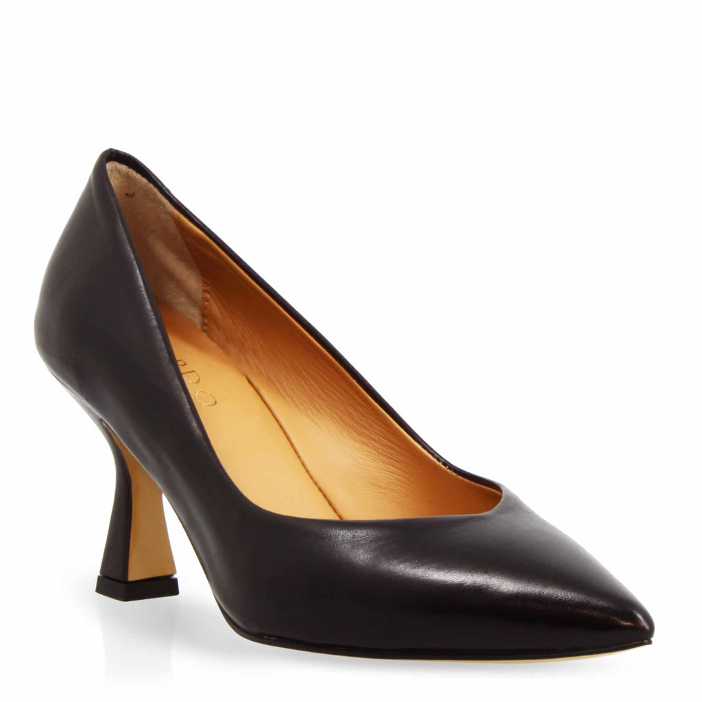 Women's Pointed Toe High Heel Pumps in Black Leather