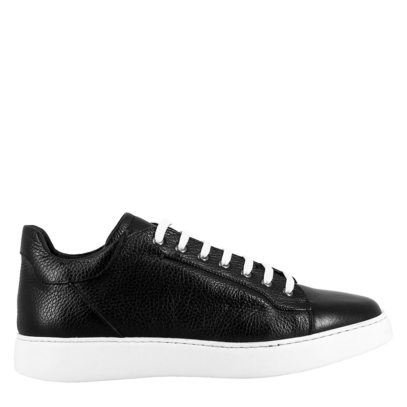 Basket noire élégante pour homme en cuir lisse